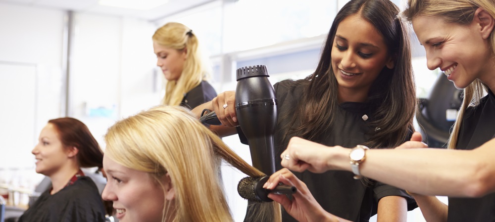 Hairdressing Courses - BeautyCourses.com